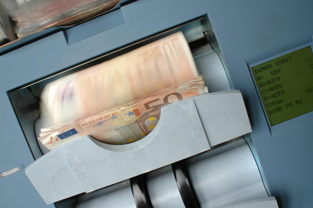 Since October 9 instant and standard SEPA credit transfers have taken ...